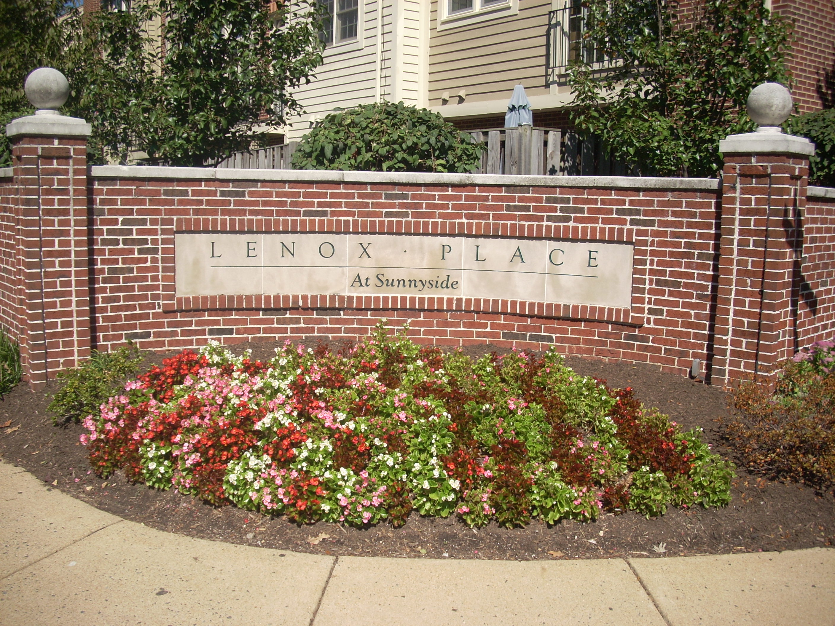 Lenox Place 2010 010 – Lenox Place at Sunnyside Homeowners Association